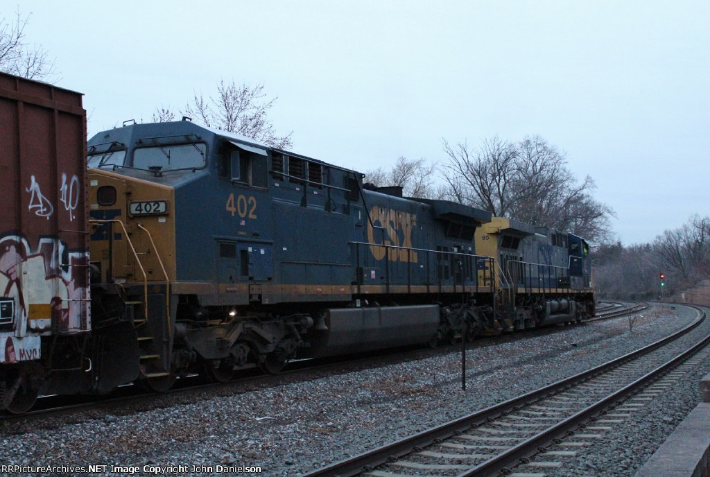 CSX 402